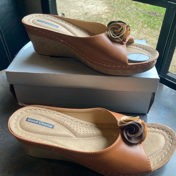 Good Choice | Shoes | New Lightweight Wedges | Poshmark